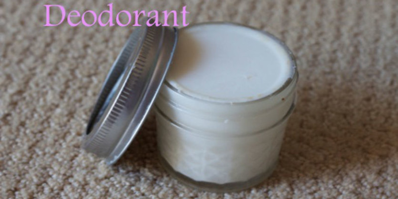 This Homemade Coconut Oil Deodorant Works Really Well