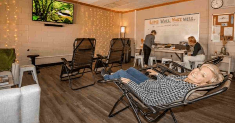 Long Island High School Creates Wellness Room For Teachers To De-stress