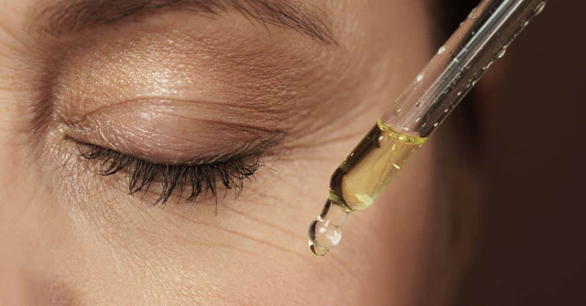 10 Home Remedies For Removing Dark Circles