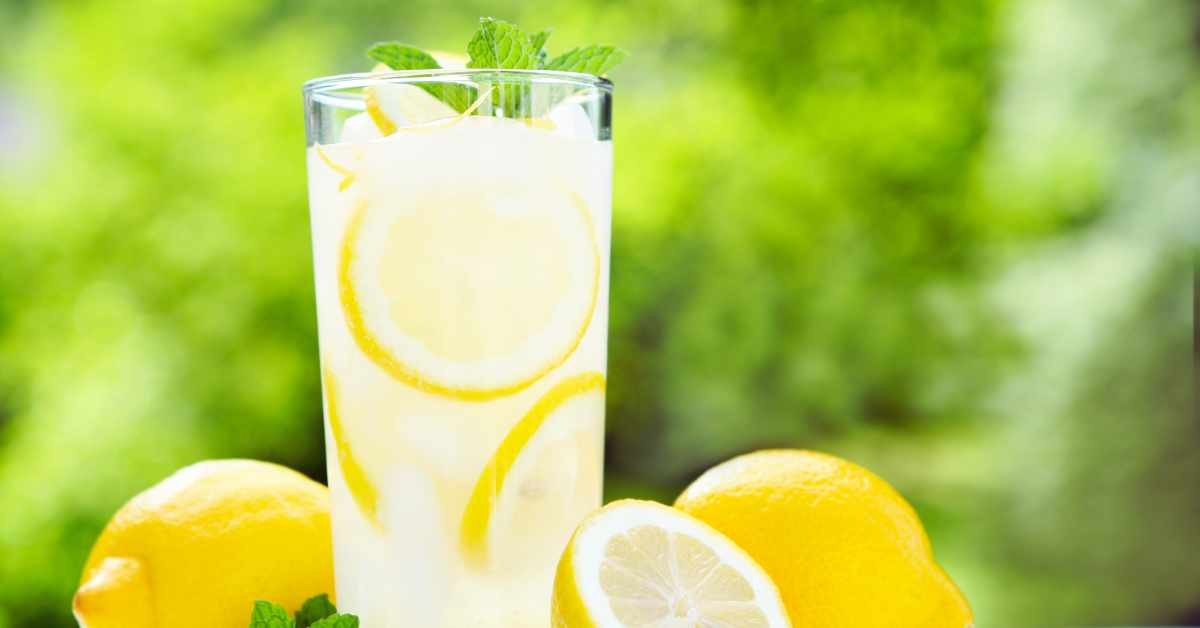 7 Drinks That Improve Blood Flow And Prevent Varicose Veins (Backed By ...