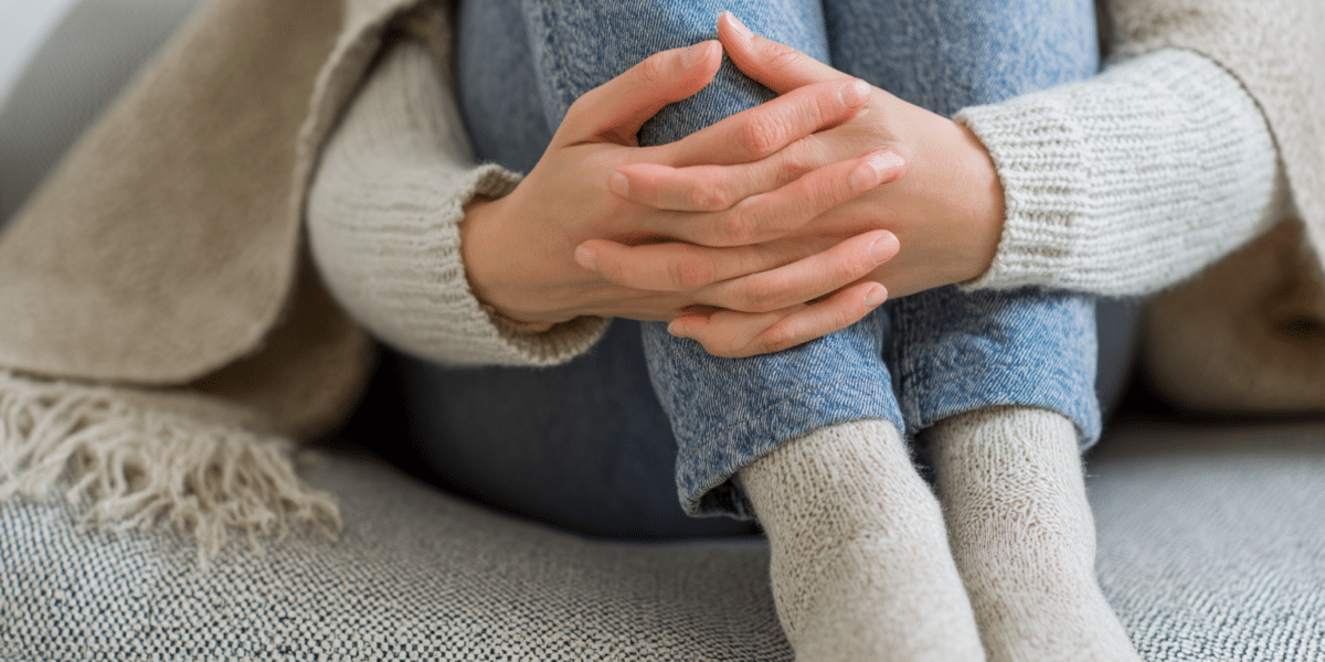 4 Hidden Signs Of Iodine Deficiency In Your Skin, Hair & Nails